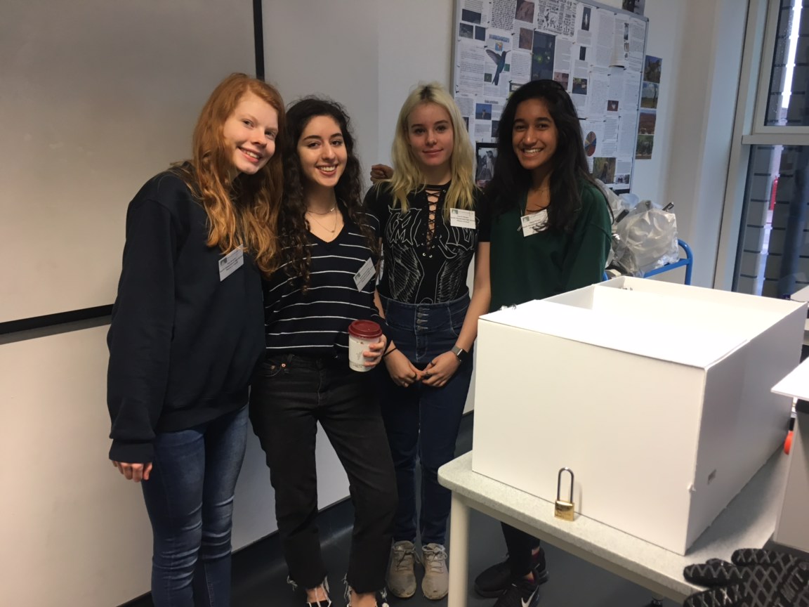 Safe-cracking Contest | Latest News | News | South Hampstead High School